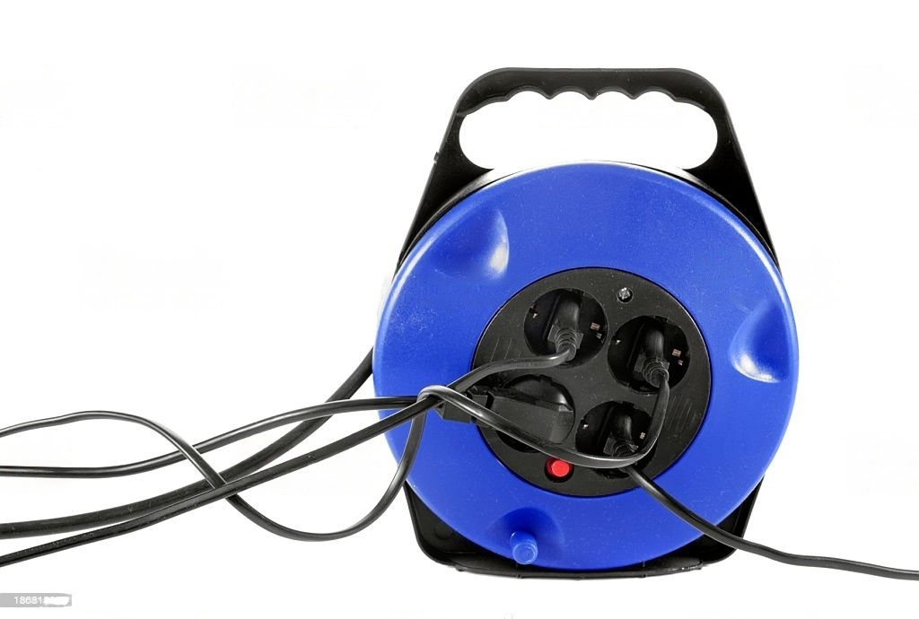 Retractile Cords: The Ultimate Cable Management Solution