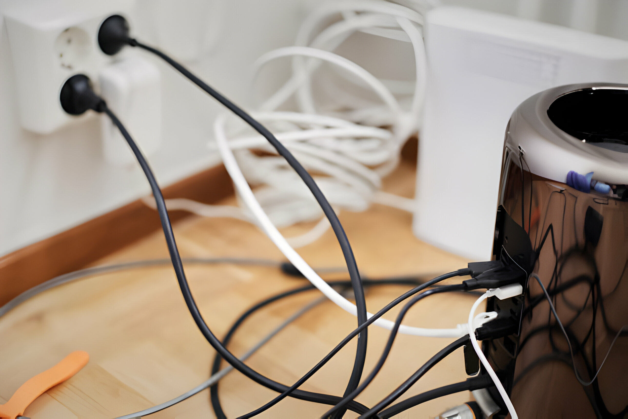 Versatile Retractable Extension Cords for Easy Power Access